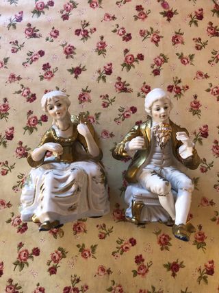 Statuine in porcellana