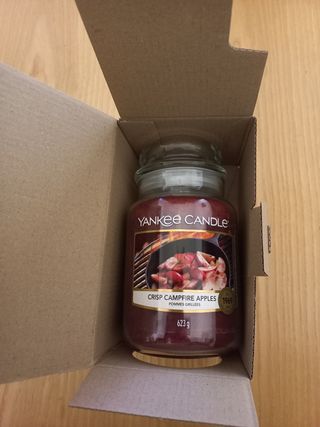 Yankee Candle Crisp campfire apples