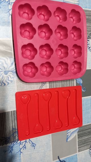 2 formine silicone fiori cucchiaini