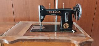 Macchina da cucire vintage