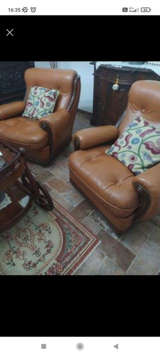 Coppia di poltrone cuoio vintage