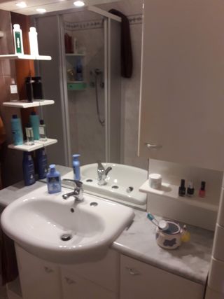 Mobile bagno con specchio