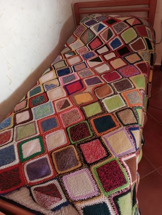 Coperta singola fatta a mano anni 70
