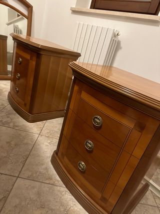 Comó, coppia comodini e specchio