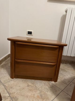 Comó, coppia comodini e specchio