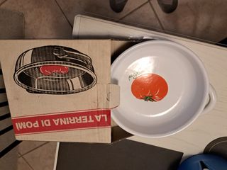 Terrina pomì fondo terracotta