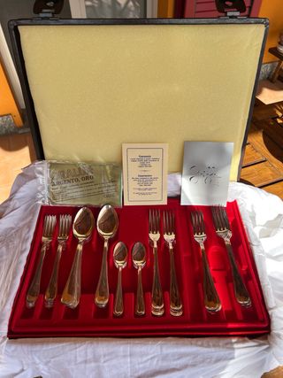 VENDO SET POSATE ACCIAIO INOX 18/10 NUOVE