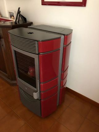 Stufa bordeaux a pellet