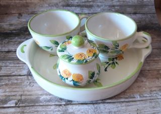 Servizio da thè in ceramica decorata