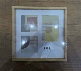 Cornice per foto in legno 27.5x27.5 sigillata Mais