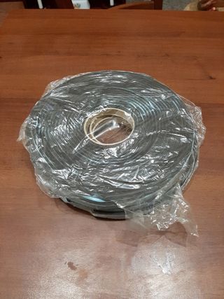 Benda adesiva termoisolante