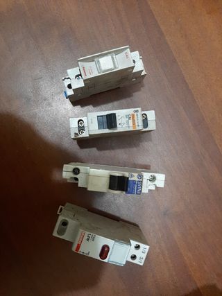 Interruttori differenziali magnetotermici vari