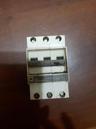 Interruttori differenziali magnetotermici vari