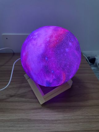 Lampada cambia colore