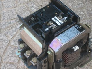 Apparecchiatura elettrica industrile