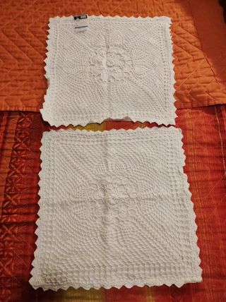 Federe ricamate a mano