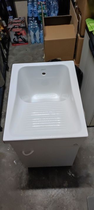 Lavatoio per bagno-lavanderia