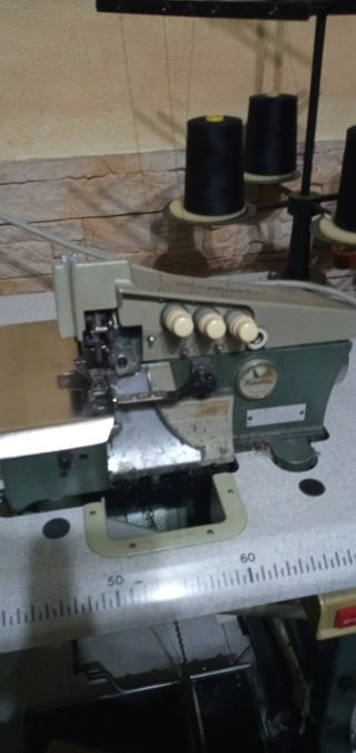 Macchina tagliacuci industriale