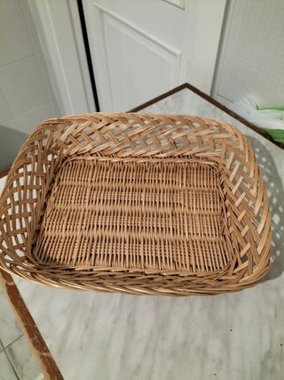 Cestino in vimini, nuovo, cm. 34x28x8