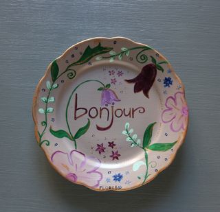 piatto in ceramica riciclato, dipinto a mano