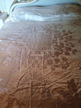 coperta in raso matrimoniale