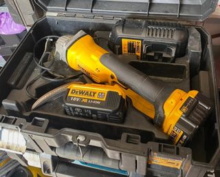 Dewalt DCG412M2 smerigliatrice 18v