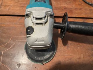 SMERIGLIATRICE MAKITA