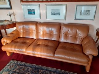 Divano e due poltrone Coronado in pelle anni 70.