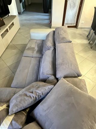 Divano Alcantara e Pelle