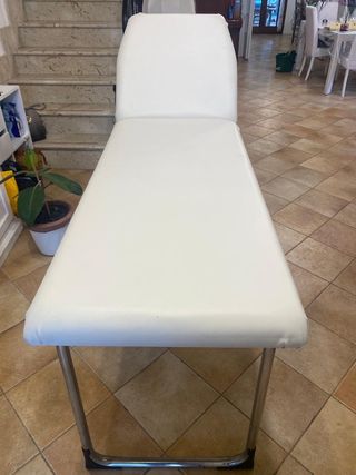 lettino per visite mediche