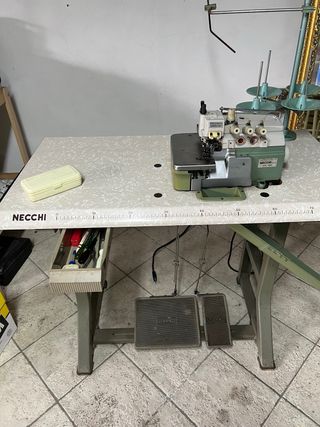 macchina taglia e cuci professionale