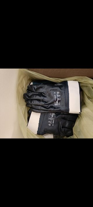 Guanti da lavoro in nitrile