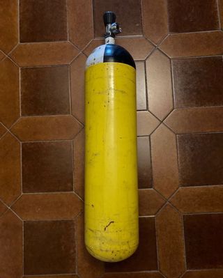 Bombola aria respirabile da 6 litri/300 bar