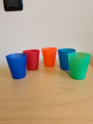Set bicchieri plastica 5 pezzi