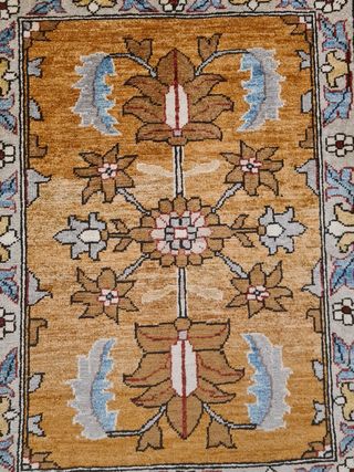 Tappeti orientali annodati a mano