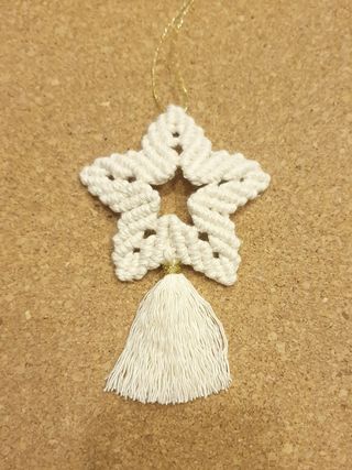 Decorazione natalizia stellina macramè
