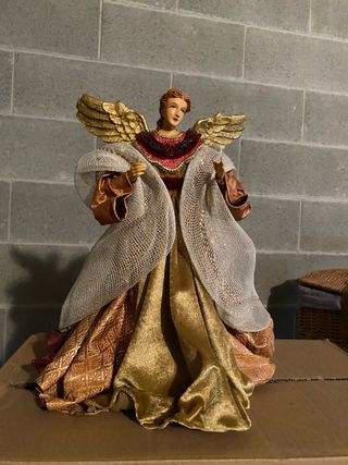 vendo angelo natalizio,in stoffa,carta pesta