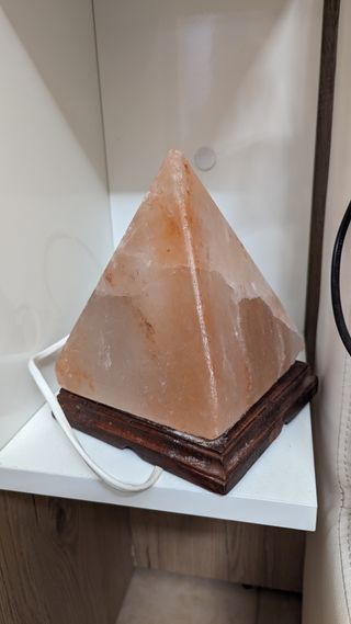 Lampada di sale a piramide