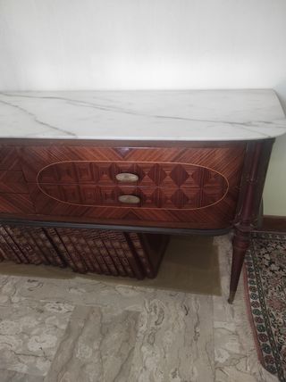 Tavolo credenza