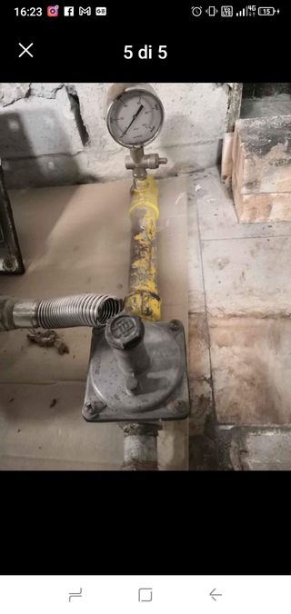 Bruciatore gas smontato da forno Victus