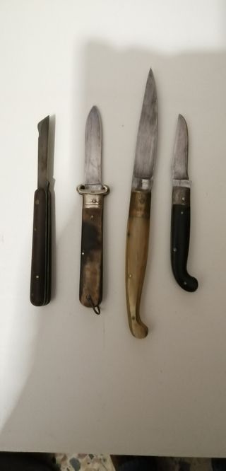 Gruppo 4 coltelli