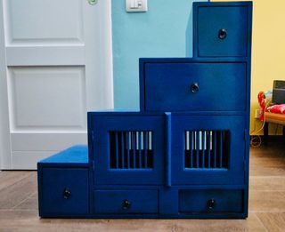 Cassettiera in legno