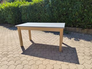 Tavolo 80 x 160 x h 80 in legno chiaro