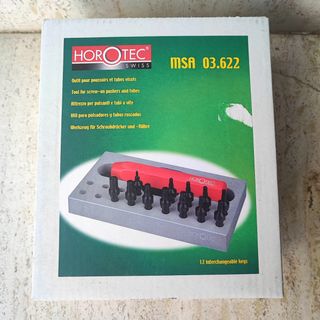 Strumento per pulsanti orologeria