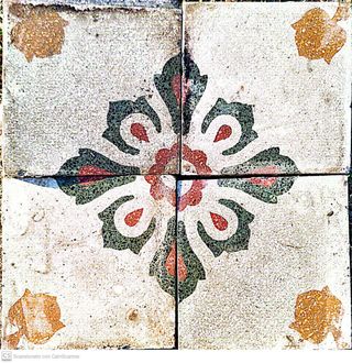 PAVIMENTI ANTICHE CEMENTINE D'EPOCA ORIGINALI
