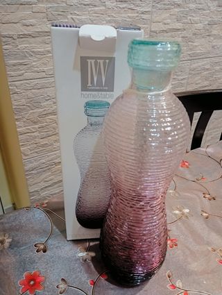 Bottiglia in vetro colorato