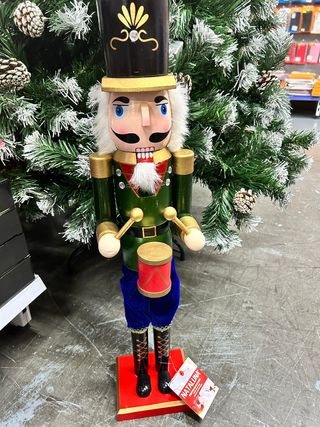 schiaccianoci alto 55 centimetri