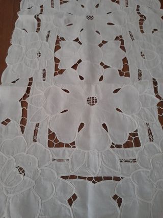 centrotavola intagliato