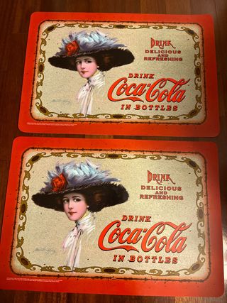 tovagliette marchio Coca Cola per colazione