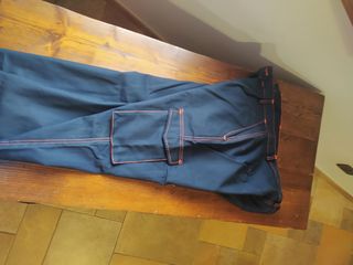 Vendesi pantalone da lavoro